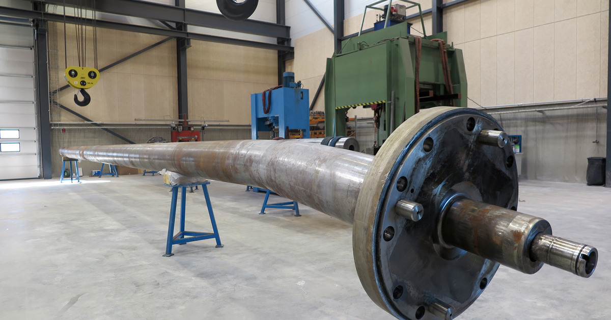 Shaft Straightening Specialists - Cold straightening of bent shafts ...